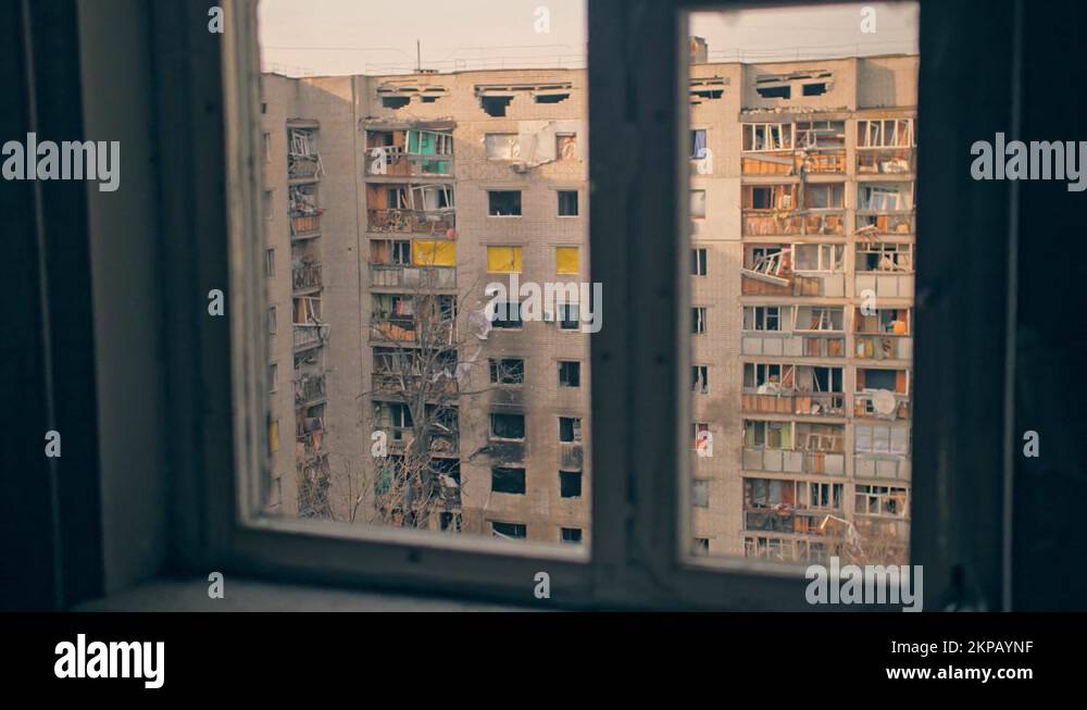war building ruin Ukraine destruction city bomb house attack destroyed ...
