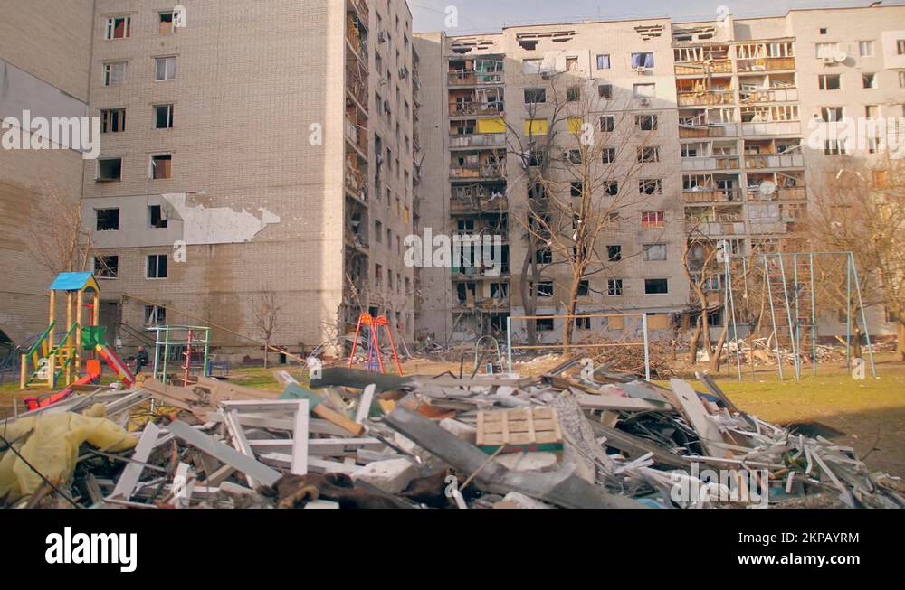 war building ruin Ukraine destruction city bomb house attack destroyed ...