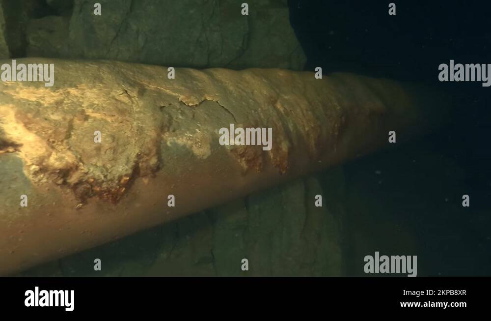 Underwater pipeline Stock Videos & Footage - HD and 4K Video Clips - Alamy