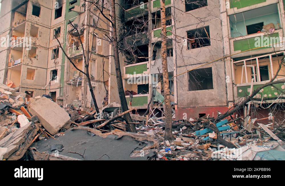 war building ruin Ukraine destruction city bomb house attack destroyed ...