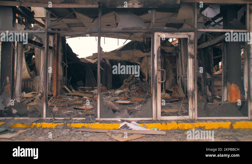 war building ruin Ukraine destruction city bomb house attack destroyed ...