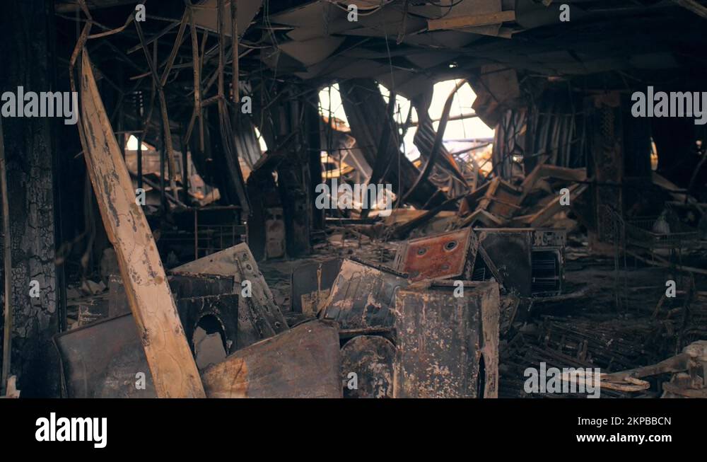 war building ruin Ukraine destruction city bomb house attack destroyed ...