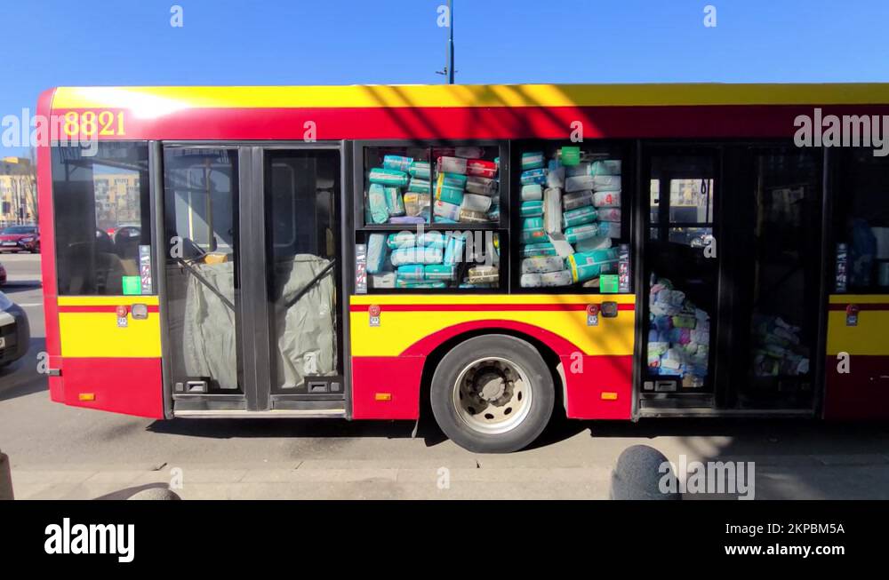 Station bus Stock Videos & Footage - HD and 4K Video Clips - Alamy