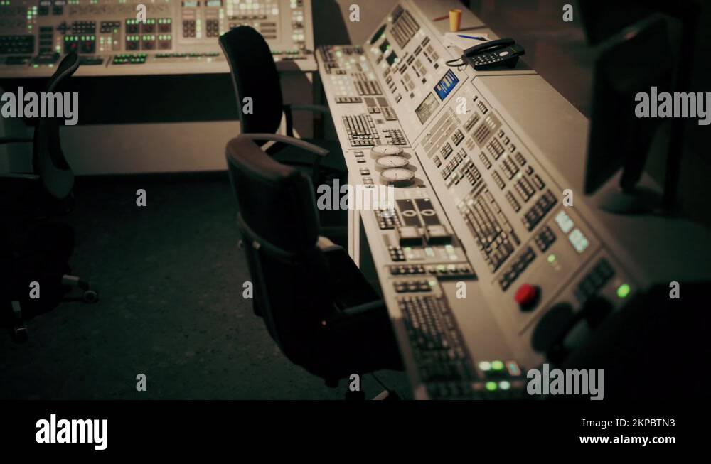 empty power plant control room Stock Video Footage - Alamy