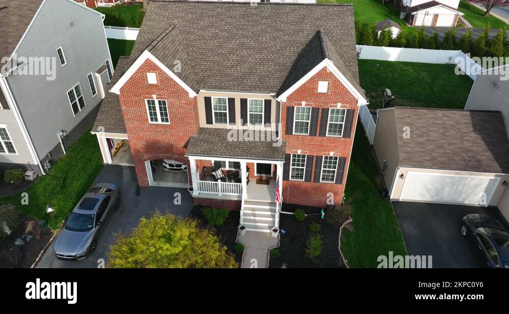 Two story brick family Stock Videos & Footage - HD and 4K Video Clips ...