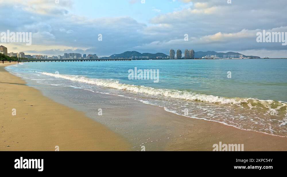 Hainan sanya skyline Stock Videos & Footage - HD and 4K Video Clips - Alamy
