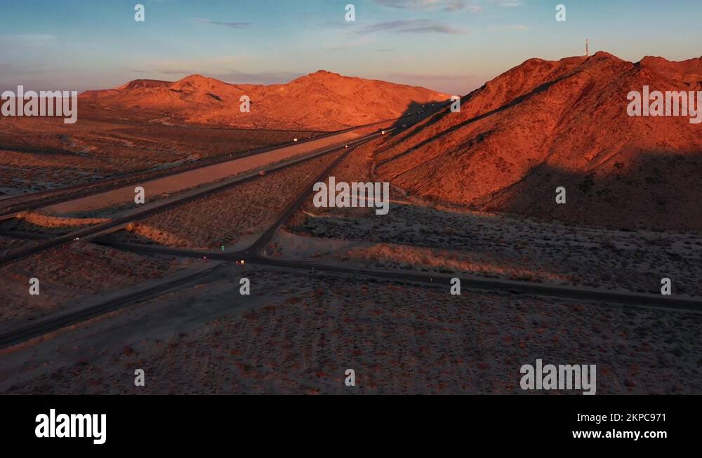 Rocher rouge Stock Videos & Footage - HD and 4K Video Clips - Alamy