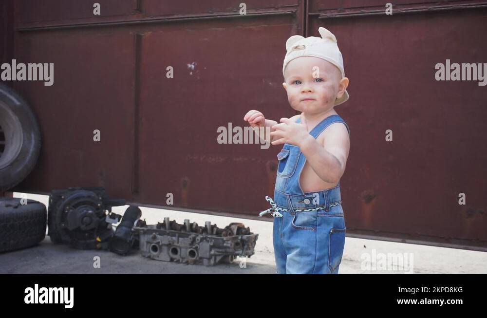 Kid mechanic Stock Videos & Footage - HD and 4K Video Clips - Alamy
