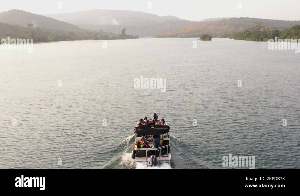 5 boat Stock Videos & Footage - HD and 4K Video Clips - Alamy