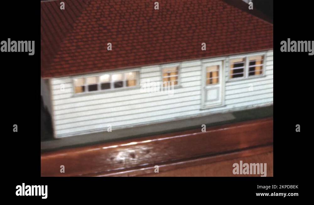 1940s: exterior wall on house model mock up. Windows on house design ...