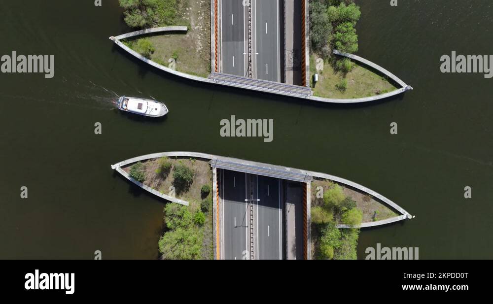 Navigable water bridge Stock Videos & Footage - HD and 4K Video Clips ...