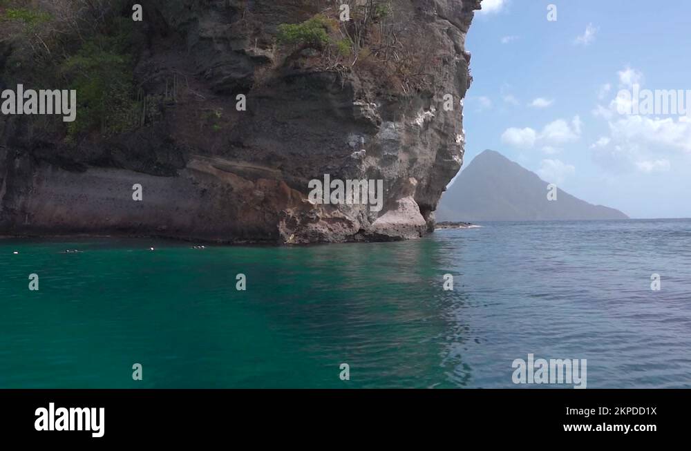 Piton mountains Stock Videos & Footage - HD and 4K Video Clips - Alamy