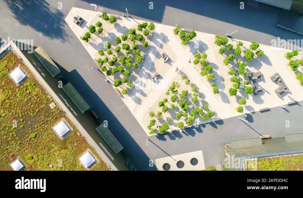 Angular shapes Stock Videos & Footage - HD and 4K Video Clips - Alamy