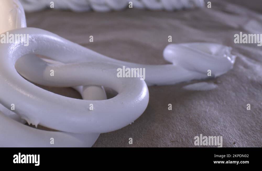 Eight loops Stock Videos & Footage - HD and 4K Video Clips - Alamy