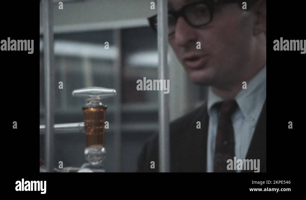Chemistry set 1960s Stock Videos & Footage - HD and 4K Video Clips - Alamy