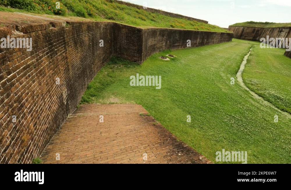 Fort and moat Stock Videos & Footage - HD and 4K Video Clips - Alamy