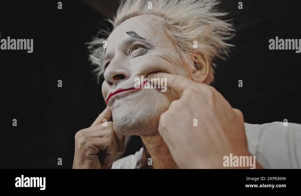 Muscles of hands Stock Videos & Footage - HD and 4K Video Clips - Alamy