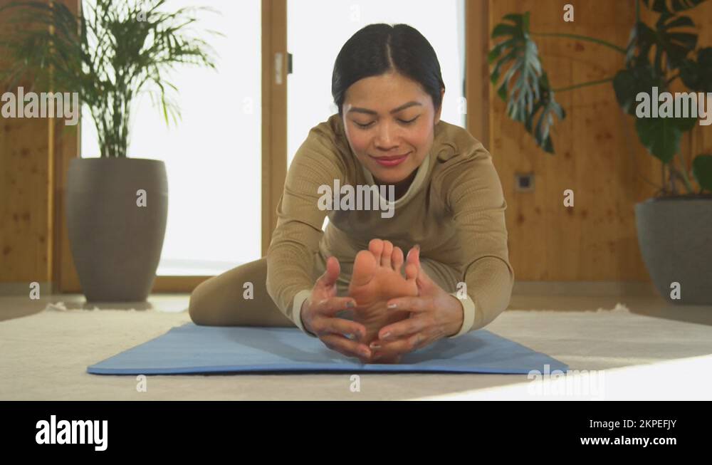 Seated sitting posture Stock Videos & Footage - HD and 4K Video Clips ...