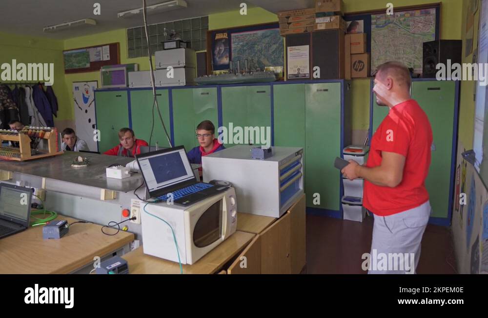 Full high school classroom Stock Videos & Footage - HD and 4K Video ...