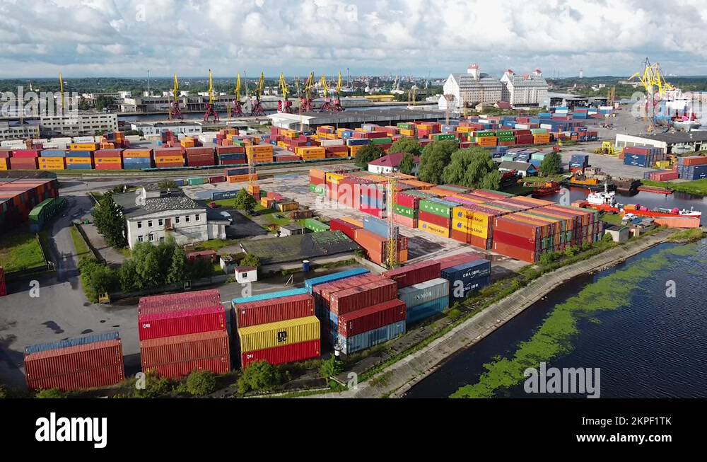 Loading areas Stock Videos & Footage - HD and 4K Video Clips - Alamy