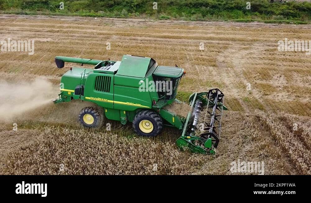 Feld ernten Stock Videos & Footage - HD and 4K Video Clips - Alamy