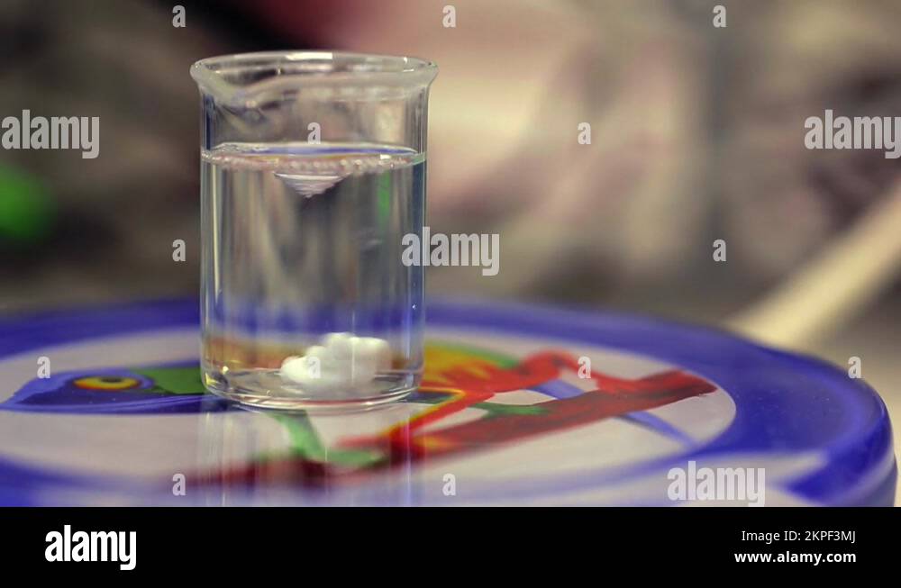 Dissolving in water lab Stock Videos & Footage - HD and 4K Video Clips ...