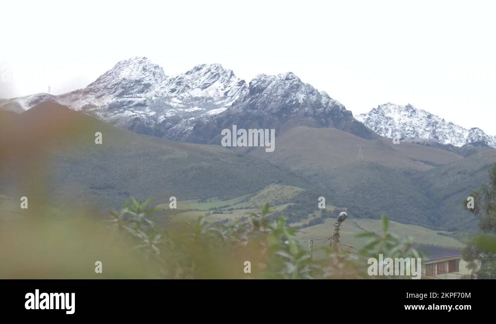 Pichincha cotopaxi Stock Videos & Footage - HD and 4K Video Clips - Alamy