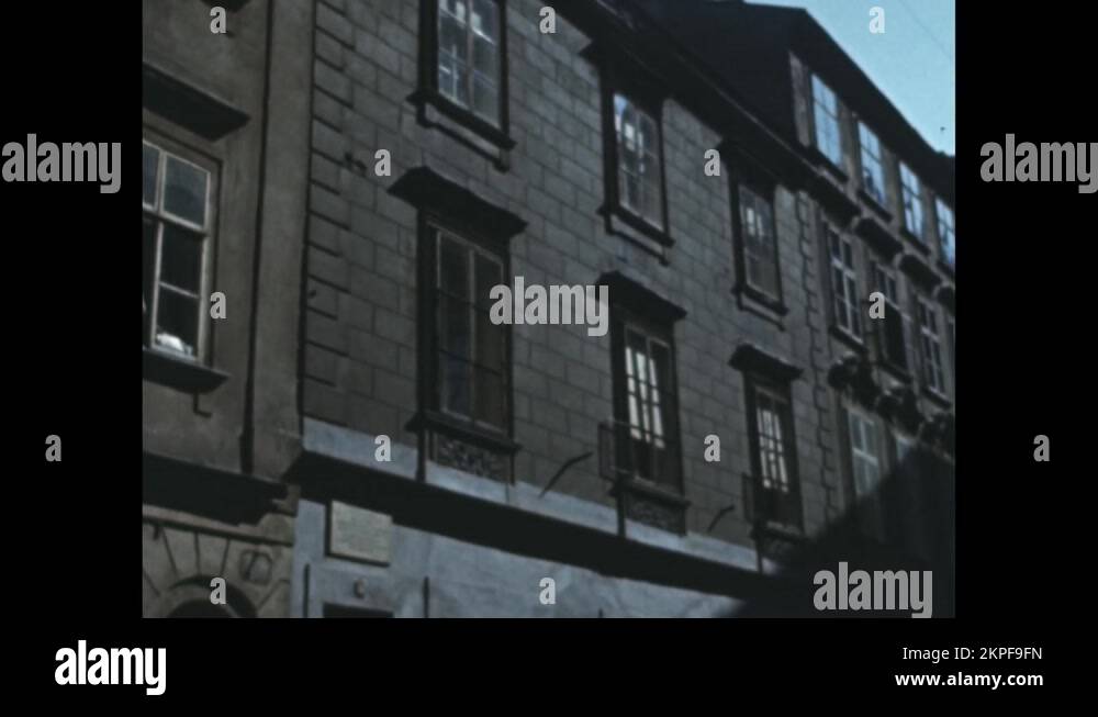 Decorate large Stock Videos & Footage - HD and 4K Video Clips - Alamy