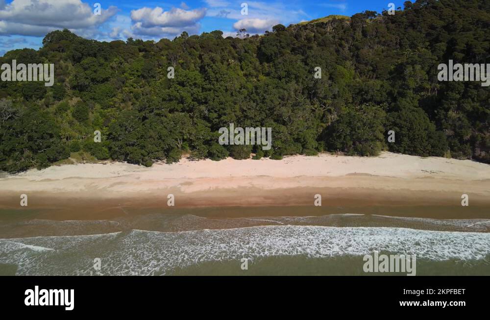 Secluded private beach in the Coromandel peninsula of New Zealand Stock ...