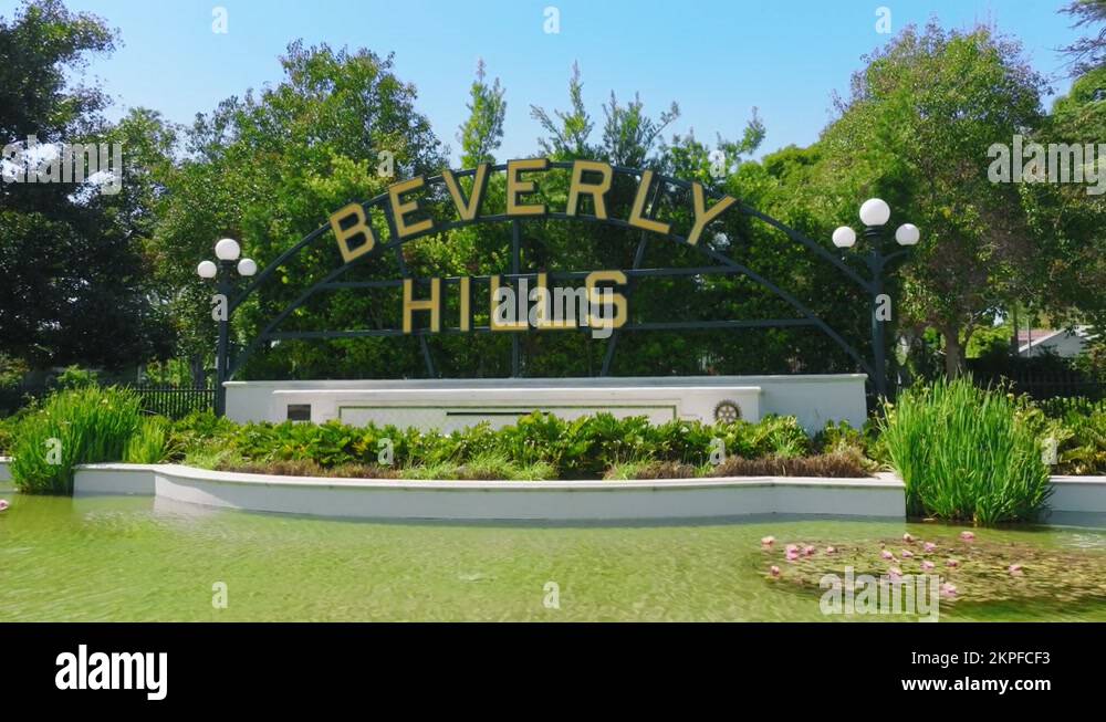 Iconic signage Stock Videos & Footage - HD and 4K Video Clips - Alamy