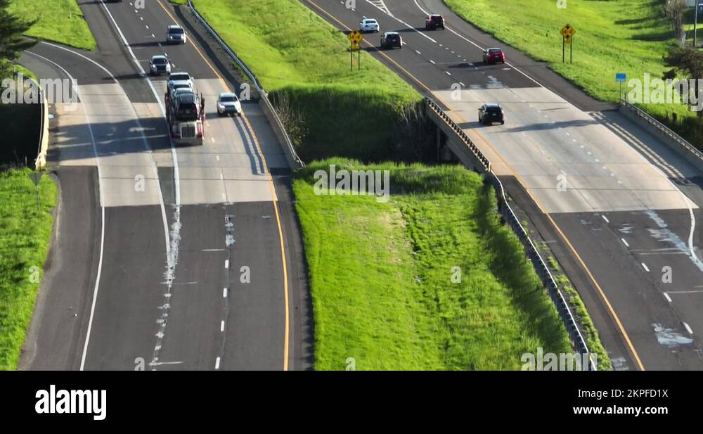 Northeast expressway Stock Videos & Footage - HD and 4K Video Clips - Alamy