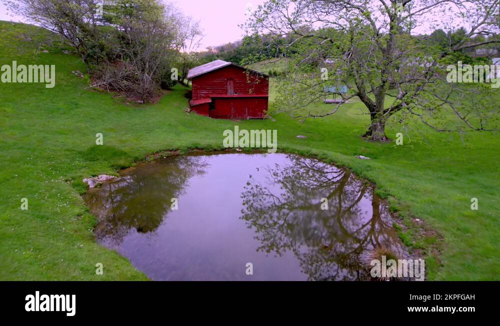 Rock barn farm Stock Videos & Footage - HD and 4K Video Clips - Alamy