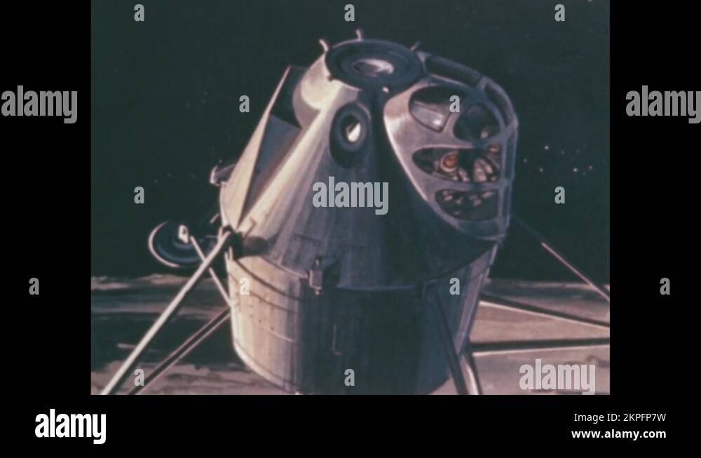 Astronaut train Stock Videos & Footage - HD and 4K Video Clips - Alamy