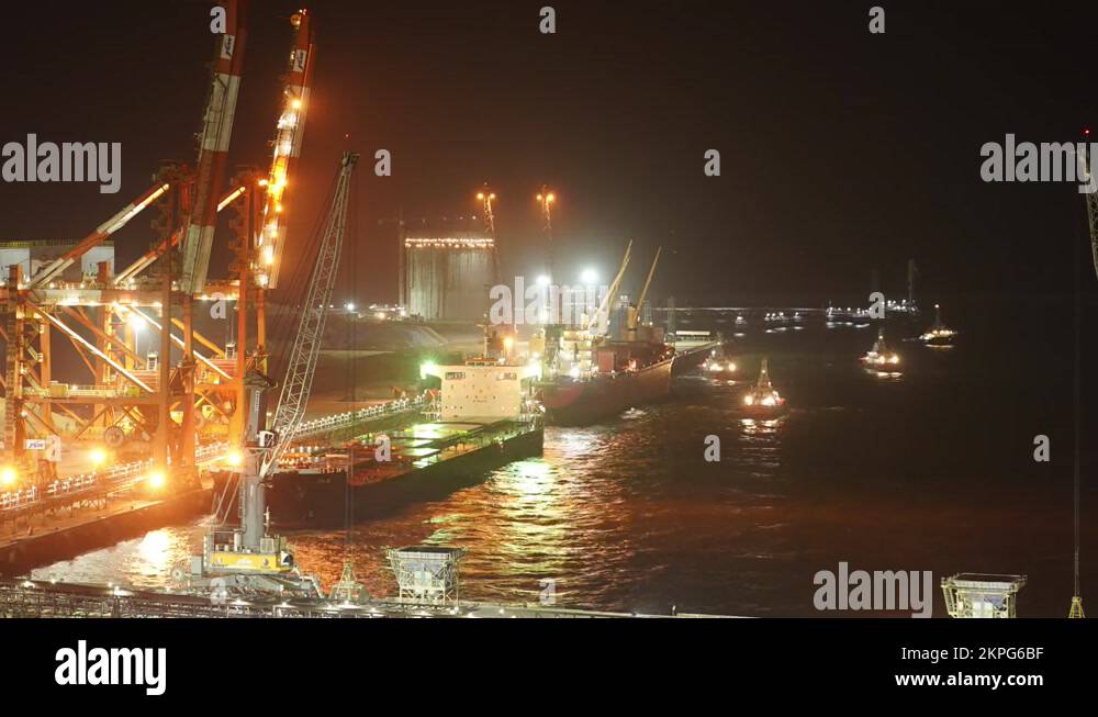 Coal jetty Stock Videos & Footage - HD and 4K Video Clips - Alamy