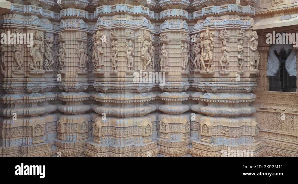 Murti hindu temple Stock Videos & Footage - HD and 4K Video Clips - Alamy