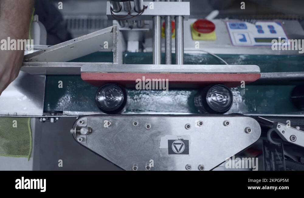 Labeling labelling Stock Videos & Footage - HD and 4K Video Clips - Alamy