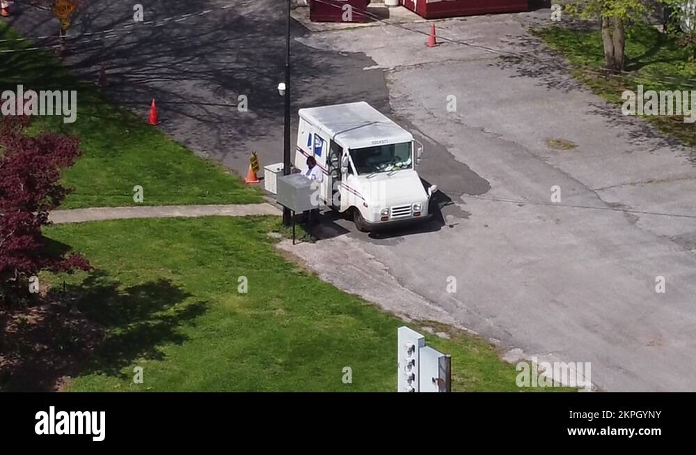 Mail vehicle Stock Videos & Footage - HD and 4K Video Clips - Alamy