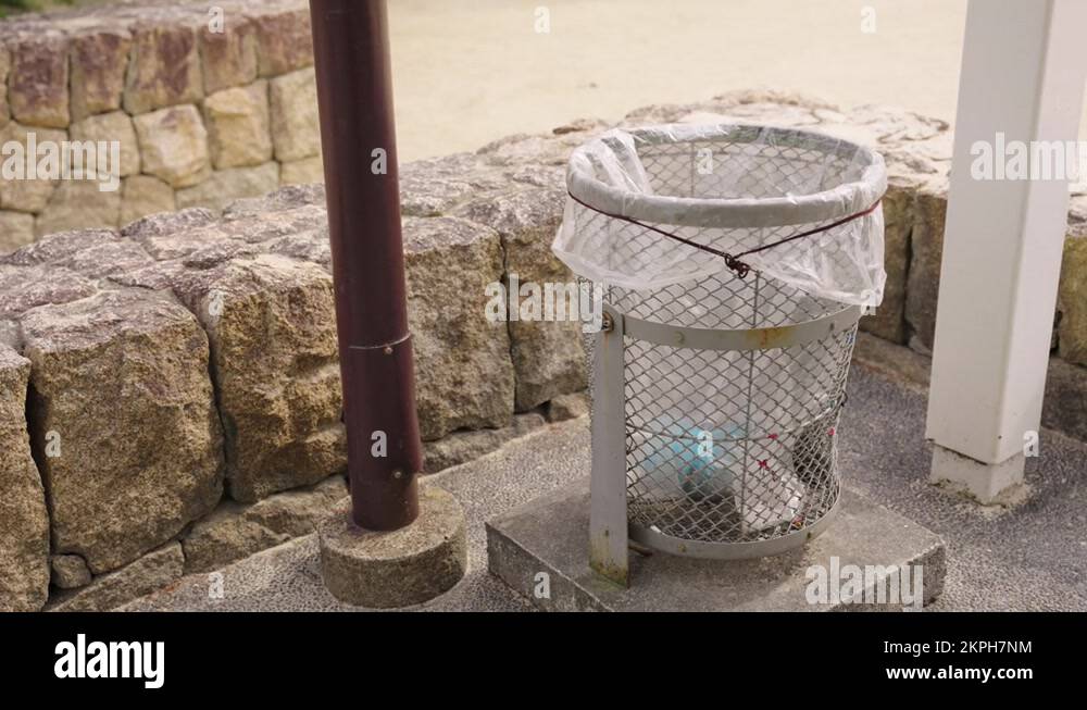 Trash bag japan Stock Videos & Footage - HD and 4K Video Clips - Alamy