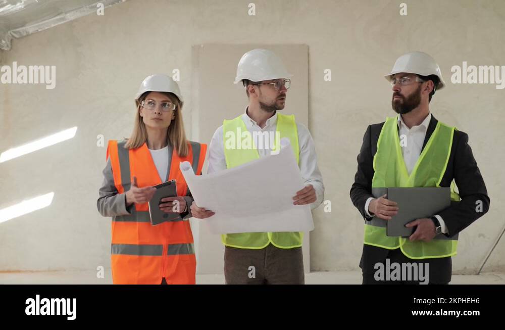 Engineer estate Stock Videos & Footage - HD and 4K Video Clips - Alamy