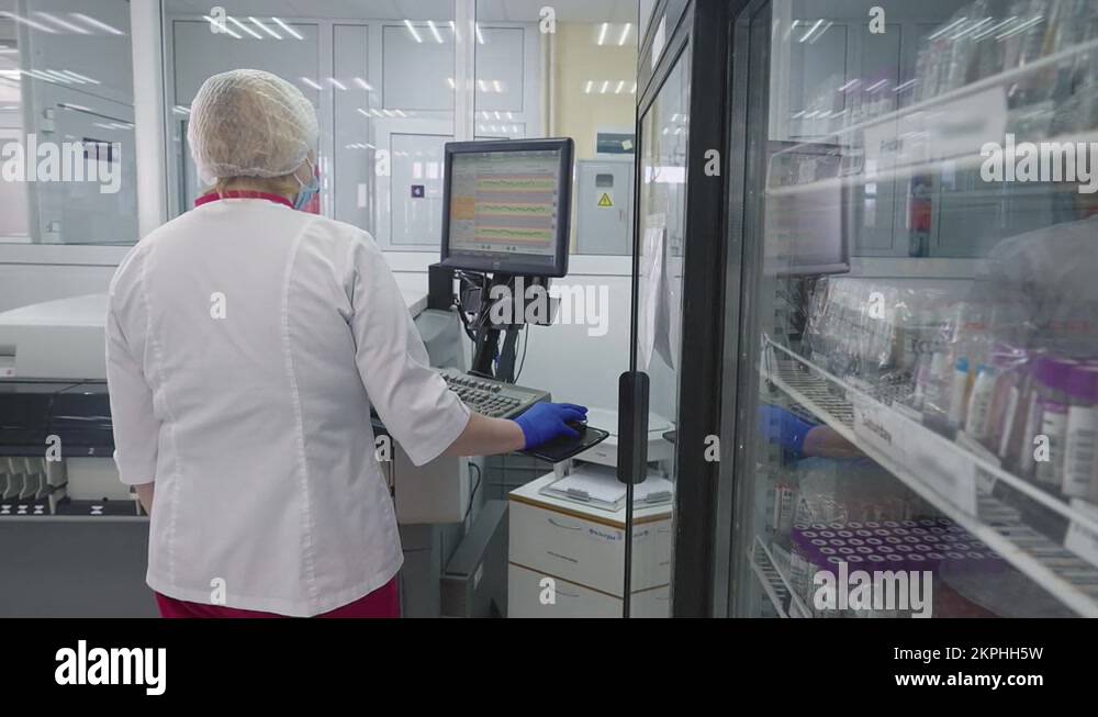 Medical analysis laboratory Stock Videos & Footage - HD and 4K Video ...