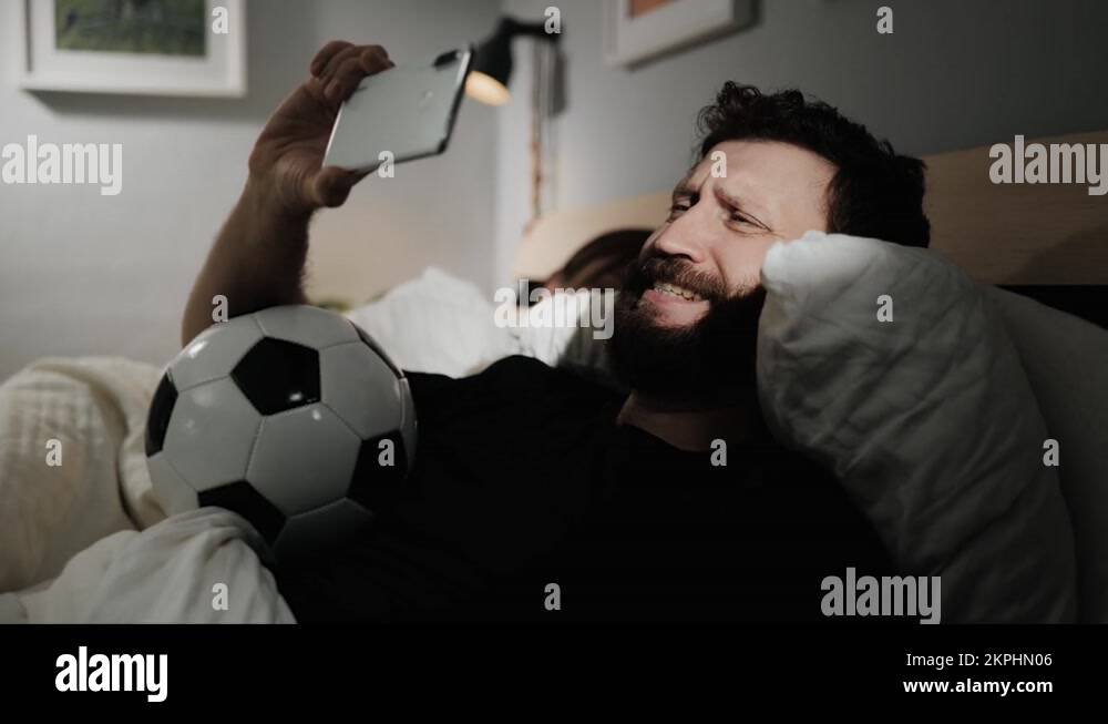 Soccer loss Stock Videos & Footage - HD and 4K Video Clips - Alamy