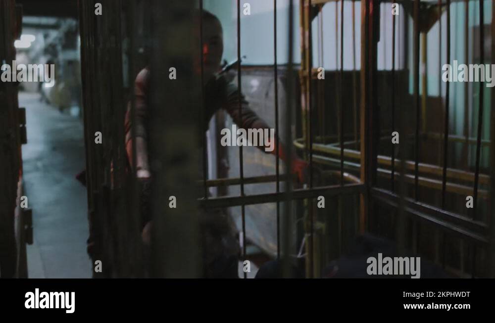 Cage trolley Stock Videos & Footage - HD and 4K Video Clips - Alamy