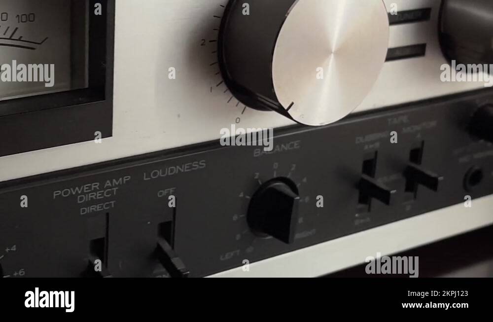 Amplifier device Stock Videos & Footage - HD and 4K Video Clips - Alamy
