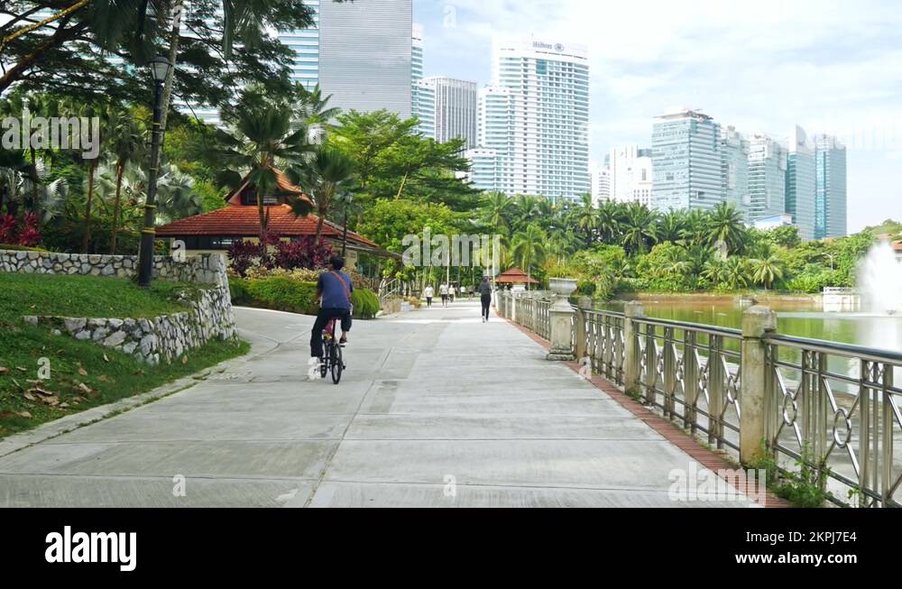 Lake Gardens also known as Kuala Lumpur Perdana Botanical Gardens ...