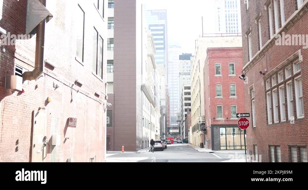 Tall alley way alleyway Stock Videos & Footage - HD and 4K Video Clips ...