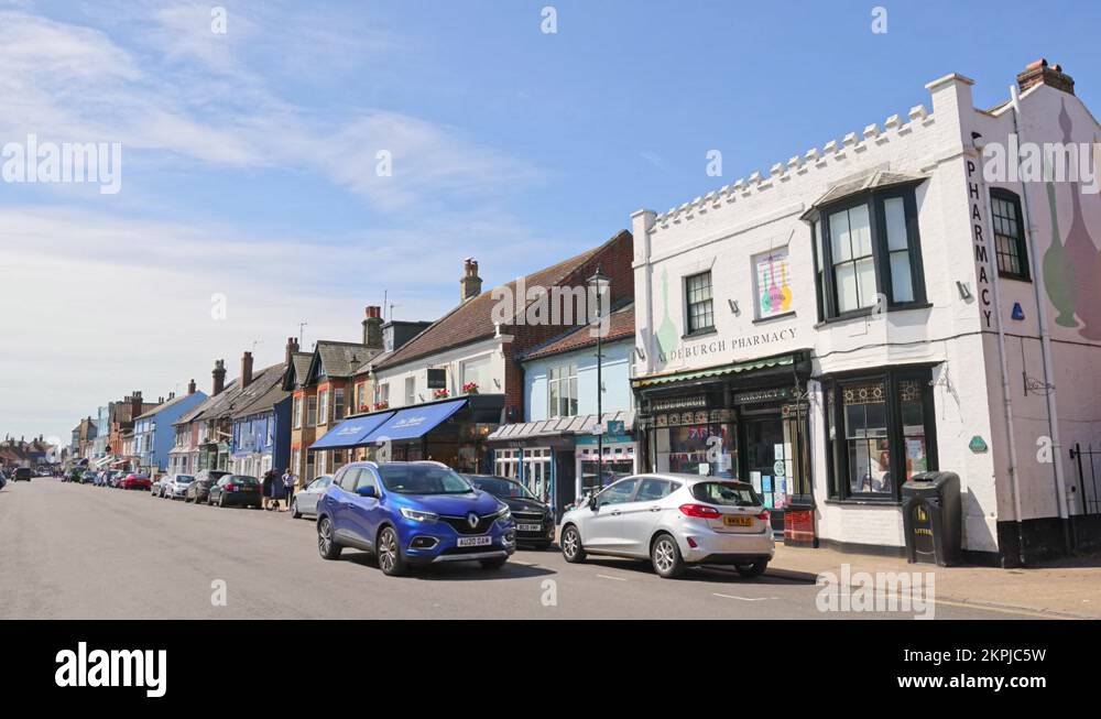 Uk shops high street Stock Videos & Footage - HD and 4K Video Clips - Alamy