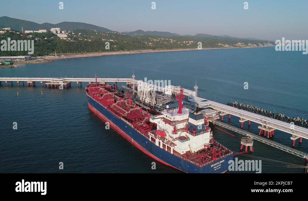 Russia oil tanker Stock Videos & Footage - HD and 4K Video Clips - Alamy