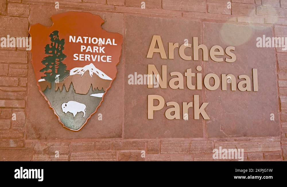 Arches national park sign Stock Videos & Footage - HD and 4K Video ...