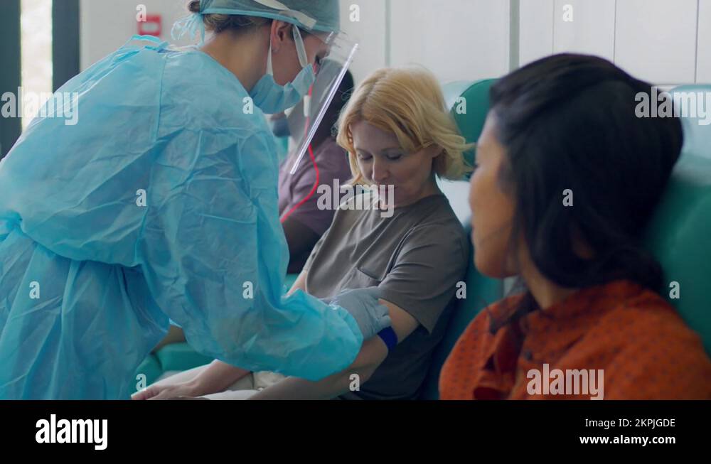 Checking patient donor blood Stock Videos & Footage - HD and 4K Video ...