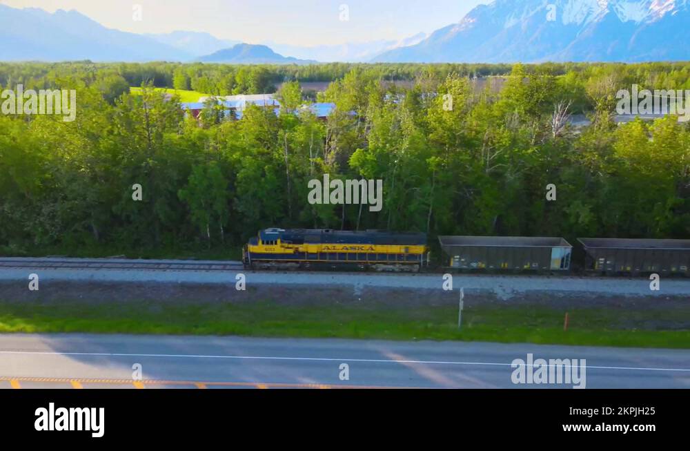 Train loads Stock Videos & Footage - HD and 4K Video Clips - Alamy
